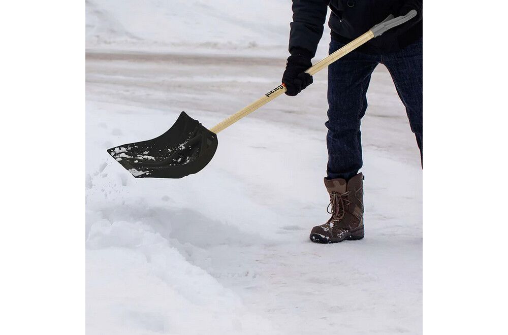 Garant Nordic 18" Poly Snow Mover - J&H Builder's Warehouse